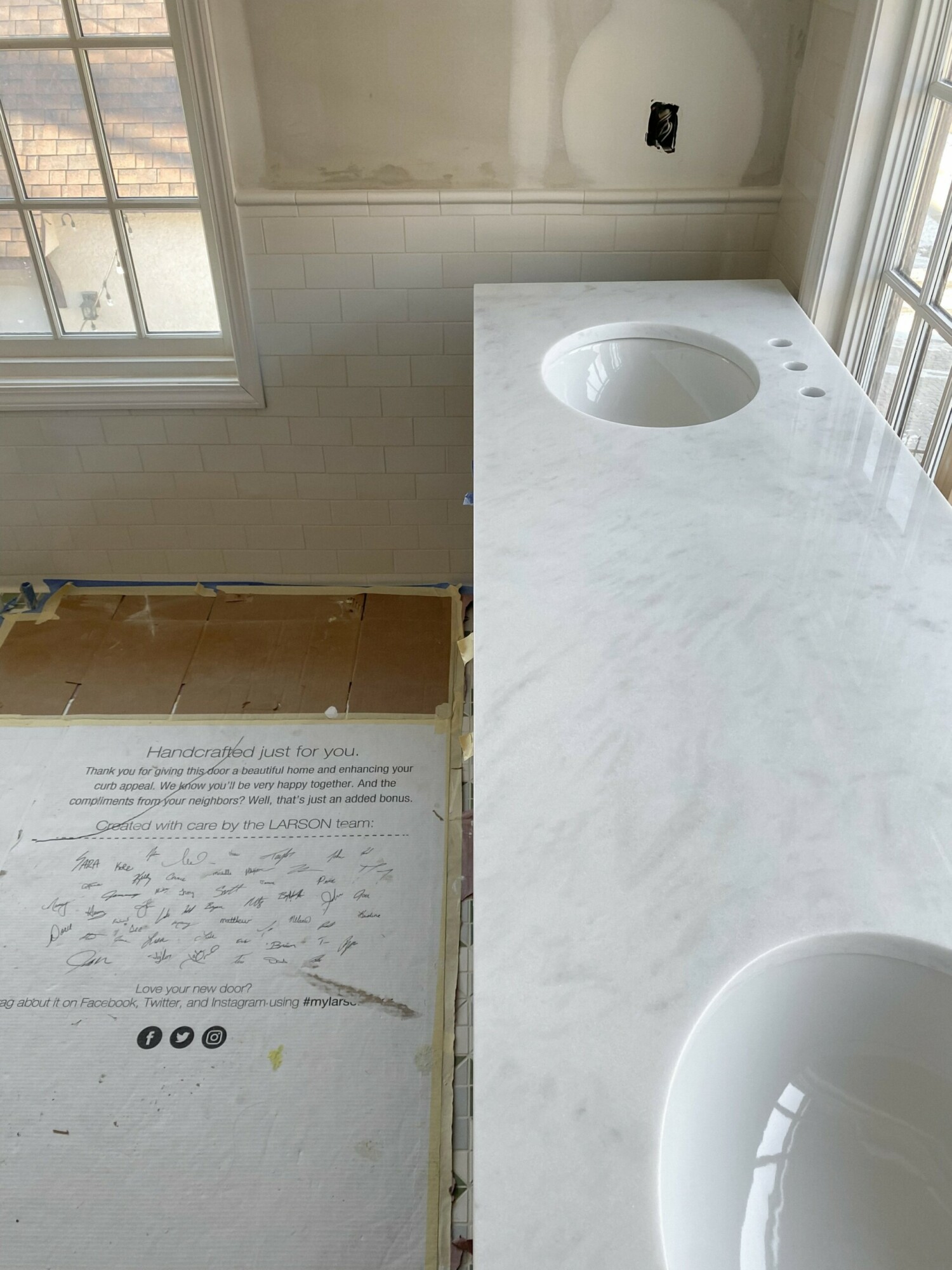 Comparing Quartzite and Porcelain as a Marble Alternative - Patticake ...